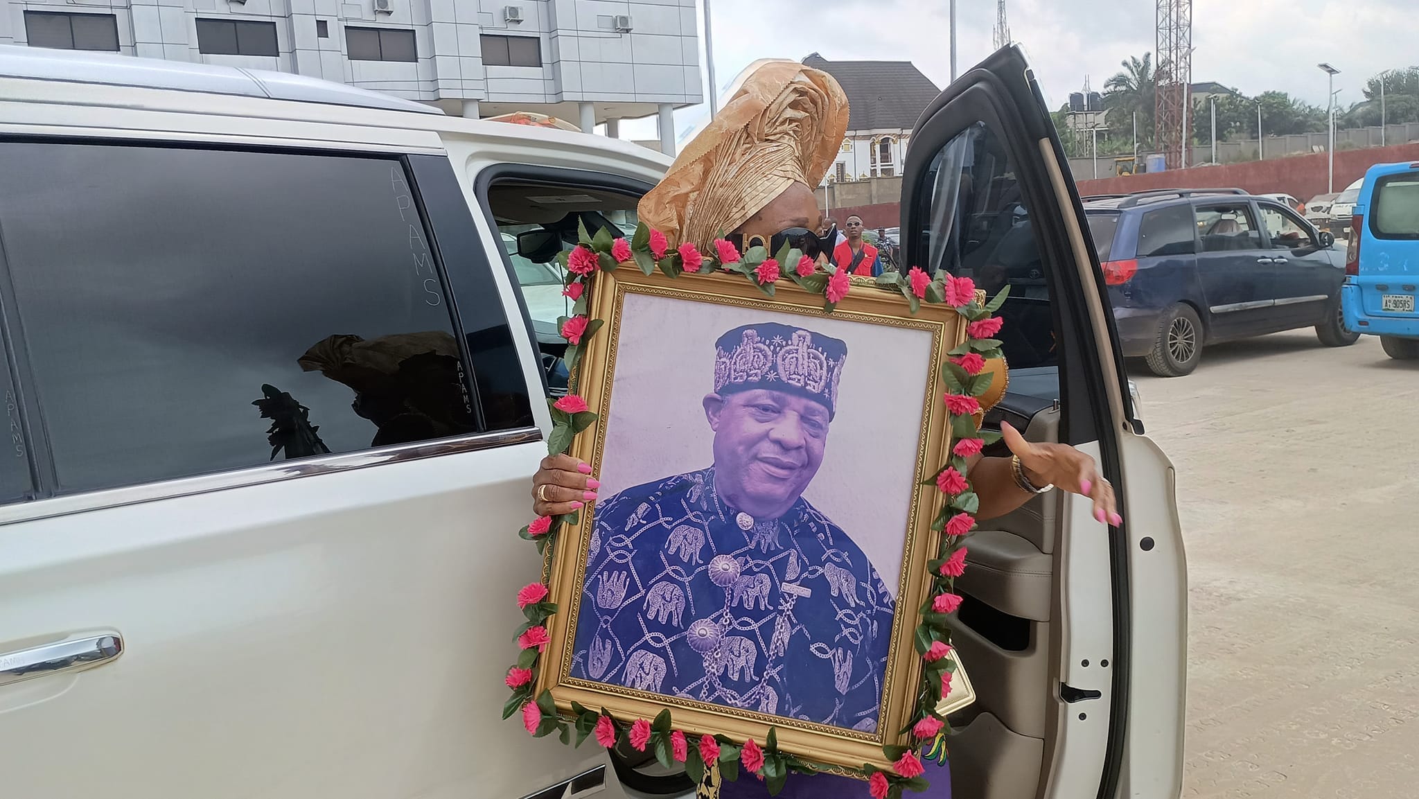 Abia State Honors Eze Ukandu, Former Ndieze Chairman, For His Lasting Contributions | SEE PHOTOS